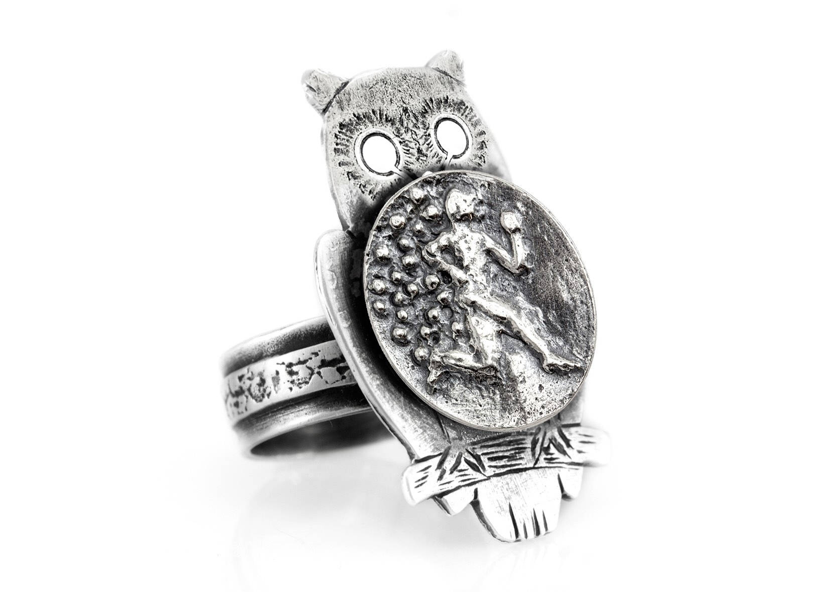 Coin Ring With the Running Man Coin Medallion on Owl Noa Tam - Etsy