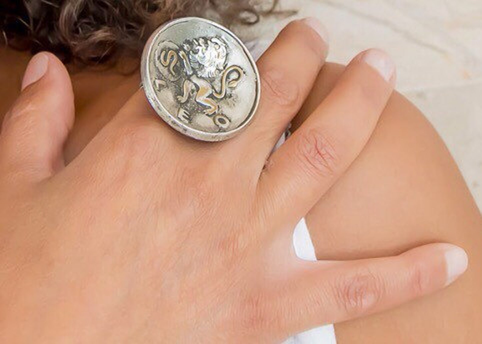 Sterling Silver Medallion Ring With A Leo Sign - Zodiac Jewelry - Etsy