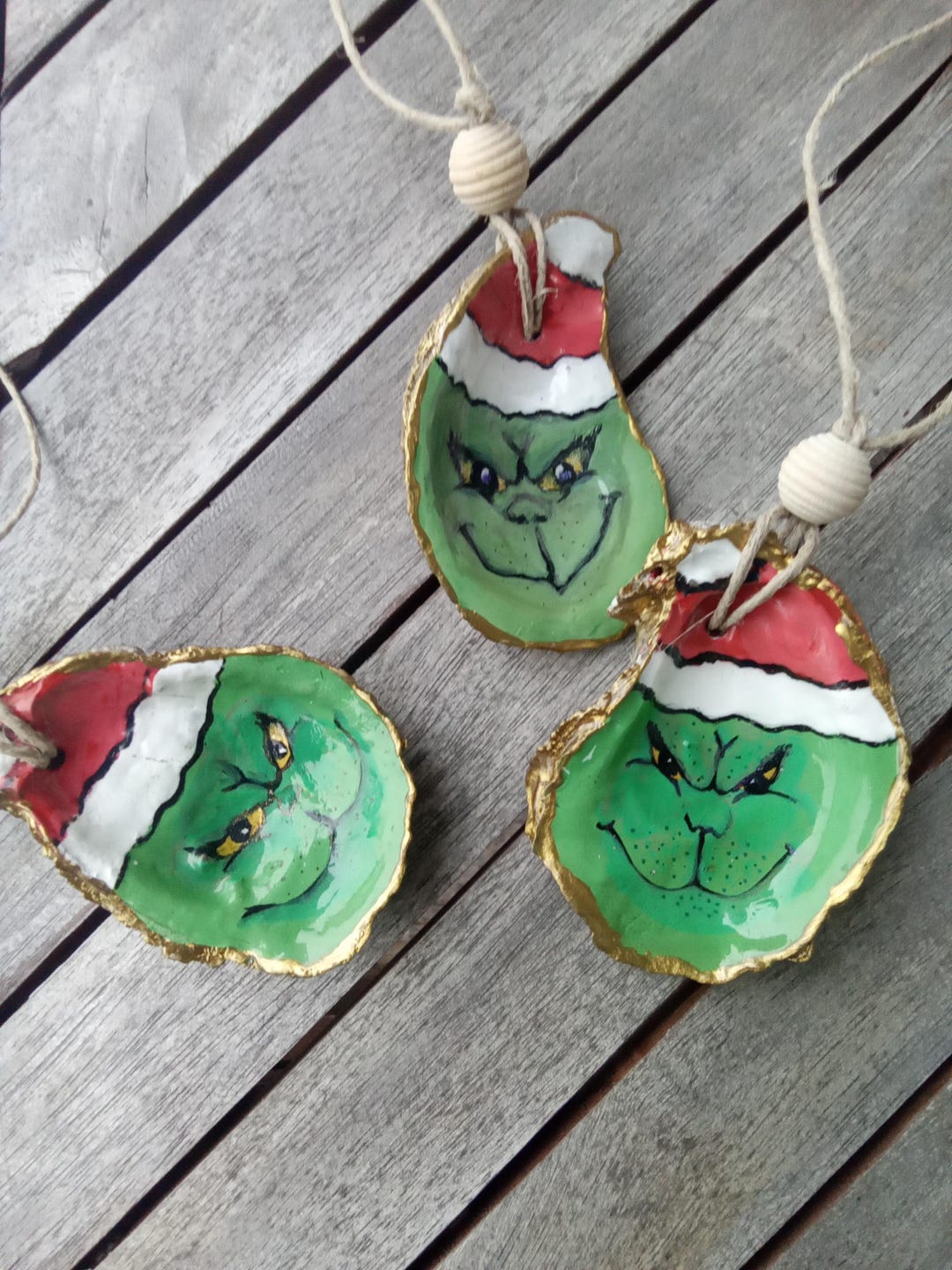 Set of 3 Grinch Shell Ornaments - Etsy