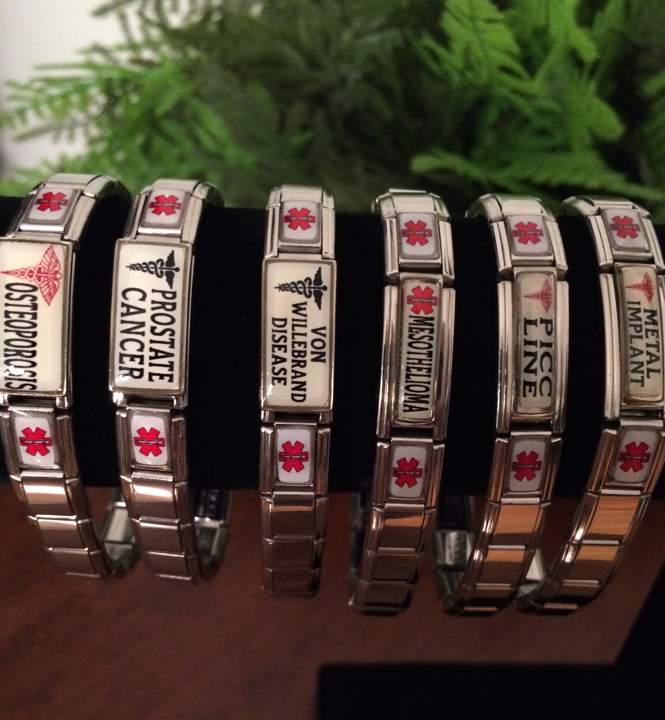 Von Willebrand Medical Alert Bracelet 2025 www.nscottrobinson