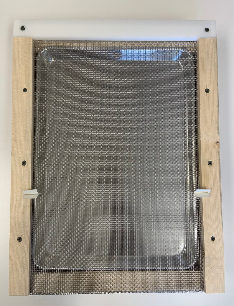 Premium Honeybee Hive Screened Bottom Board - Etsy