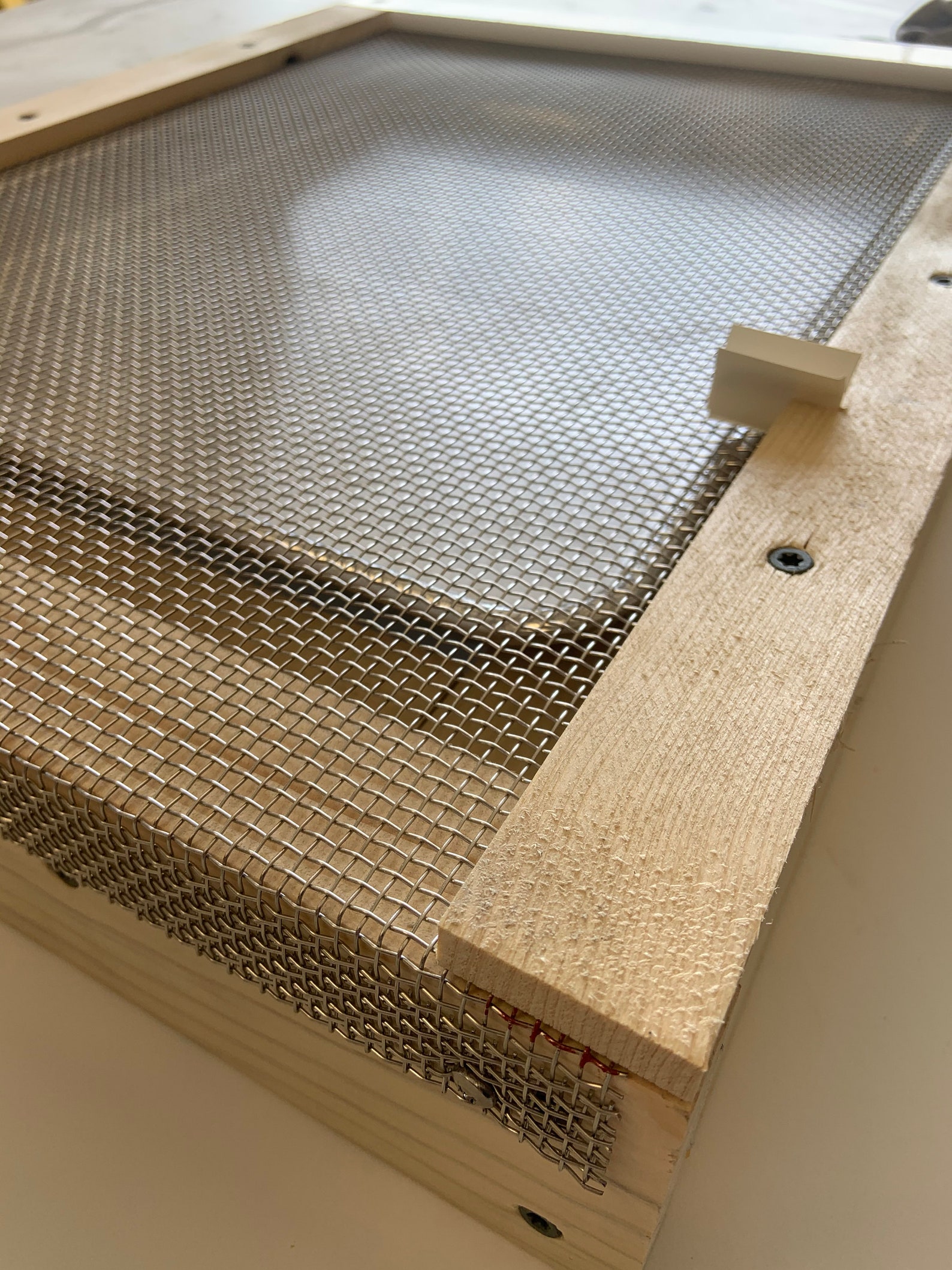 Beehive Screened Bottom Board and Small Hive Beetle Trap - Etsy