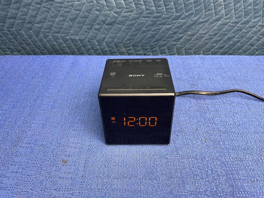 Sony Cube Digital Radio Alarm Clock ICF-C1 - Etsy