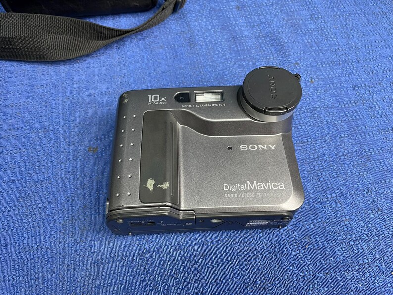 Vintage Sony Digital Mavica Still Camera MVC-FD73 Sony Lens / Optical ...