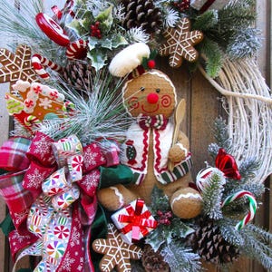 Gingerbread Man Wreath, Whimsical Christmas, Cookie Decor, Holiday ...