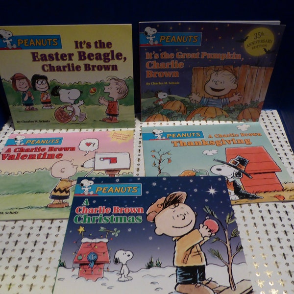 Charlie Brown Book - Etsy
