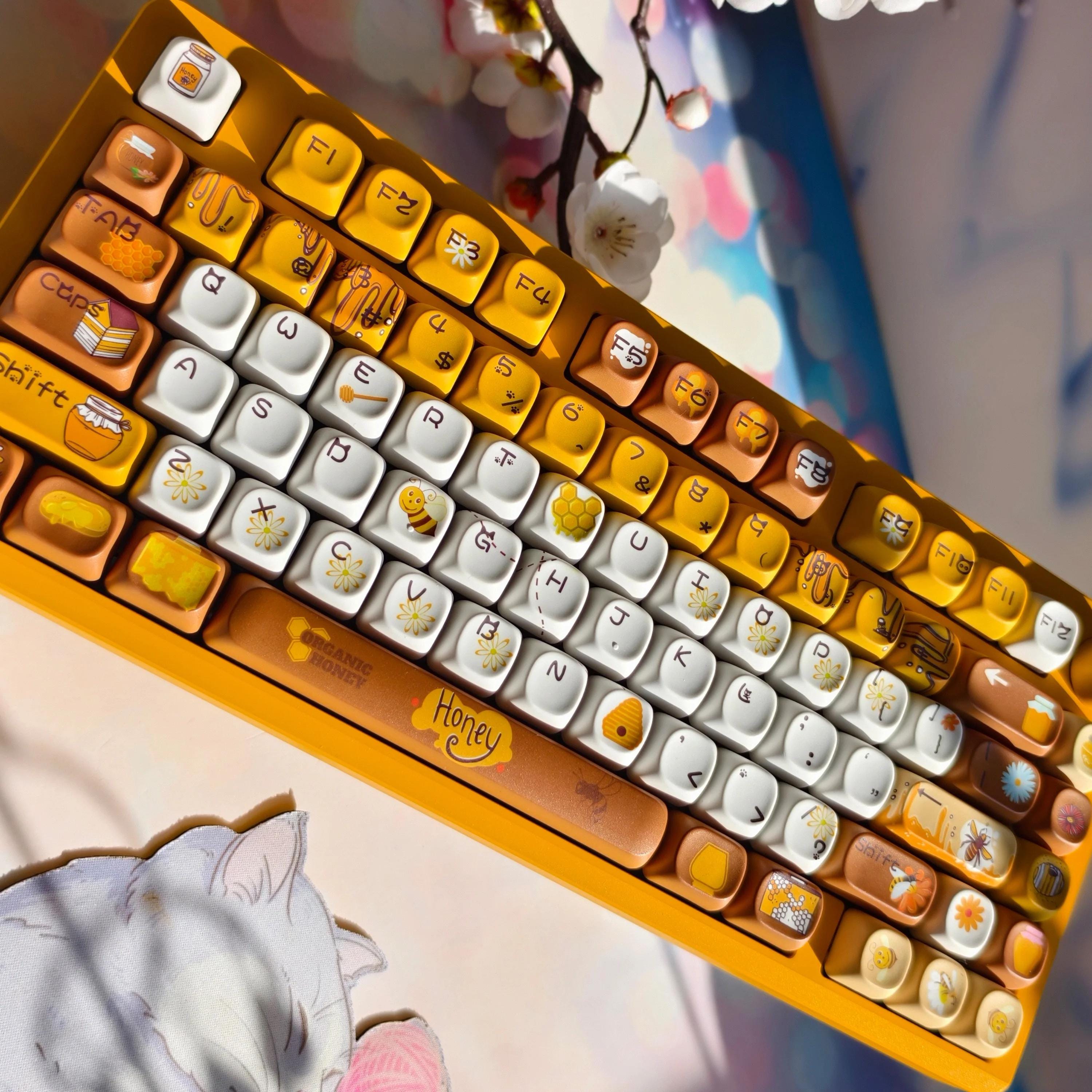 129 Keys Cute Anime Honey Bee Theme Keycaps Set – ABS PBT RGB ...