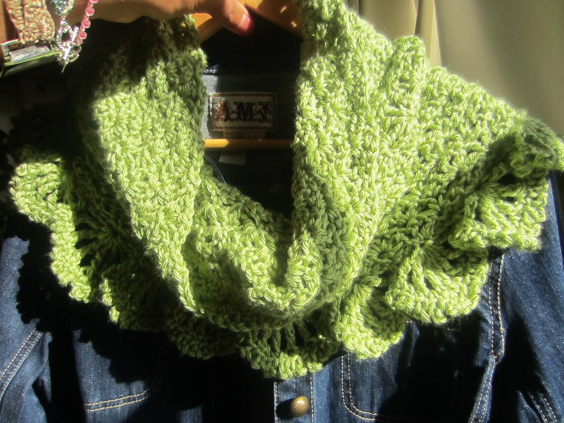 Open Shell Crochet Cowl PDF Pattern - Etsy