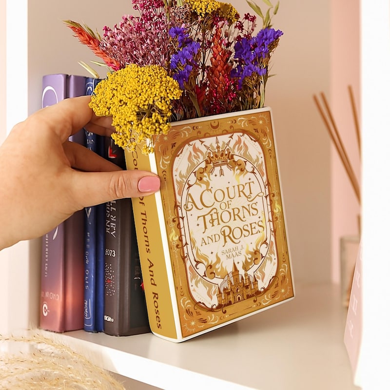 Acotar Ceramic Book Vase - Etsy UK