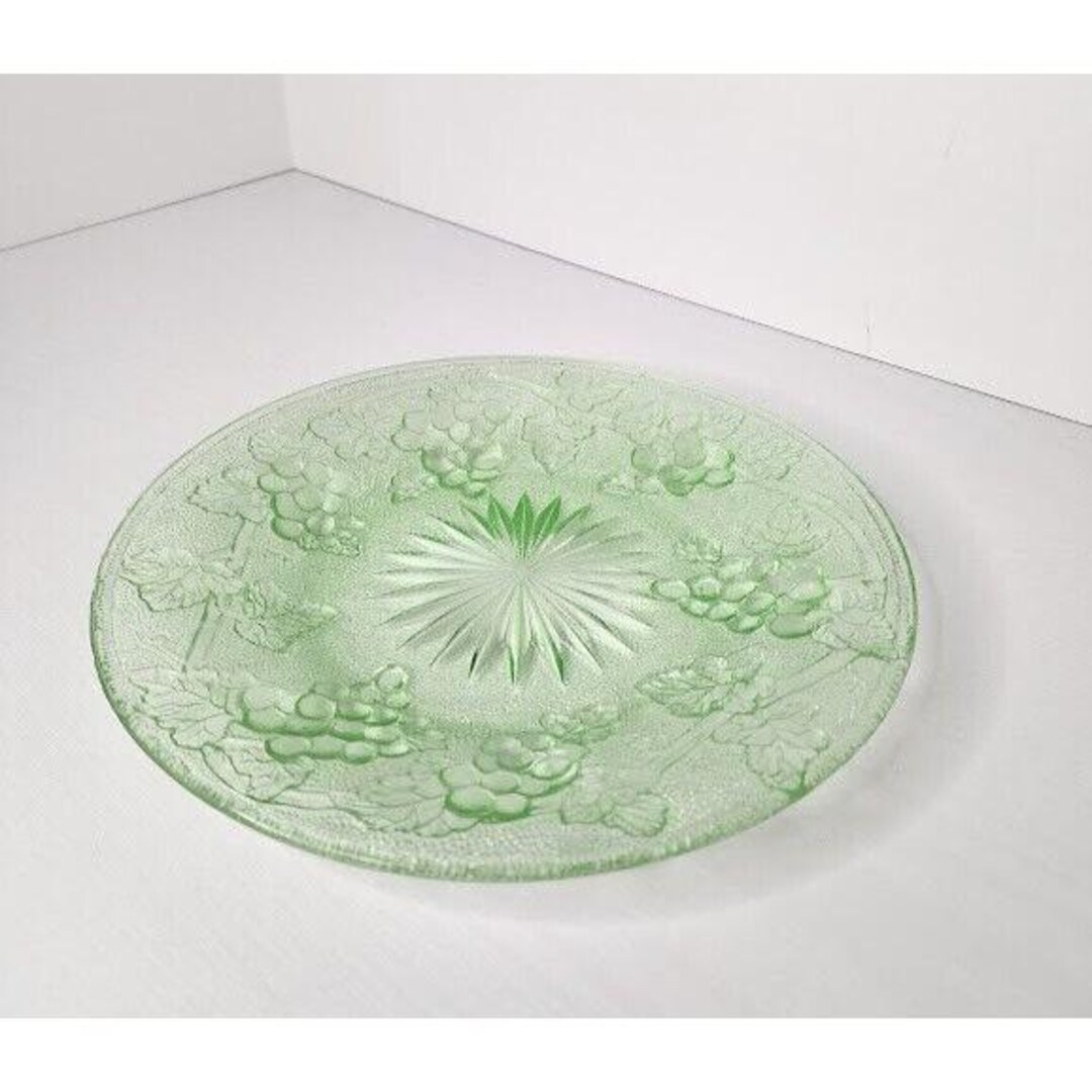 ONE VINTAGE Imperial Glass Arbor Grape Vine Lunch Plate Vaseline Glass ...