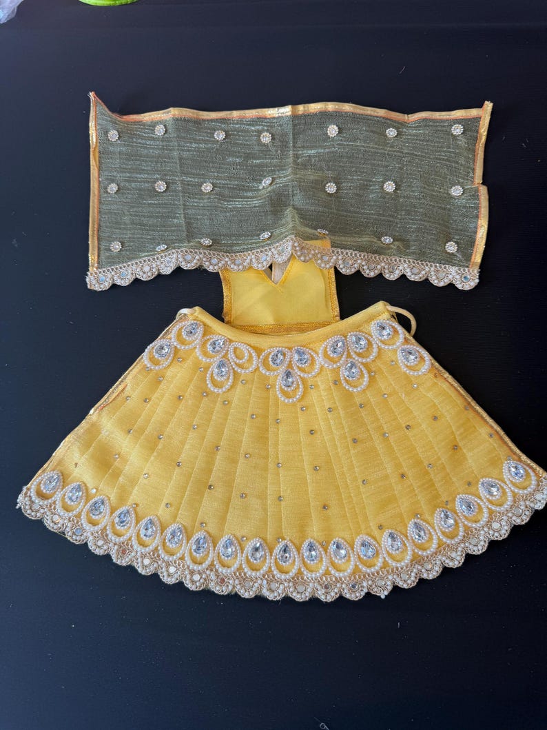 Maa Durga Idol Dress | Festival Outfit, Puja Decorations | Yellow Color ...