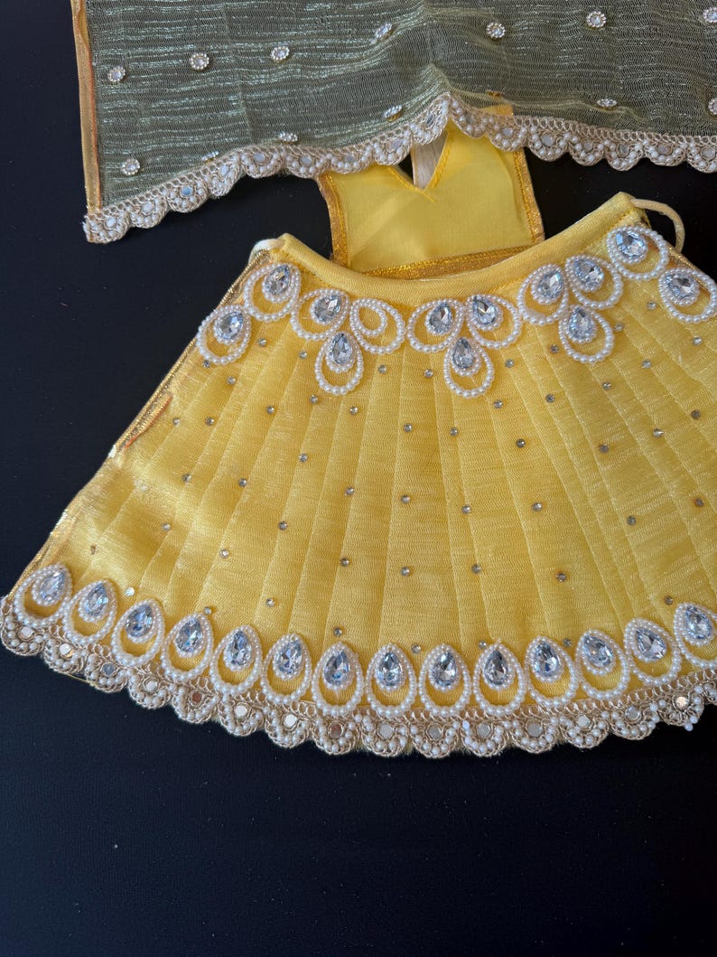 Maa Durga Idol Dress | Festival Outfit, Puja Decorations | Yellow Color ...