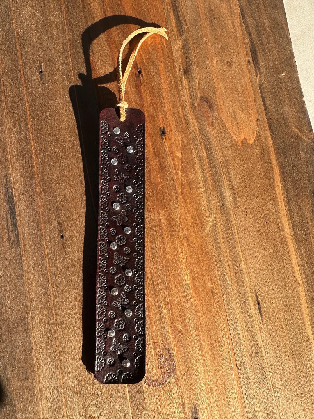 Hand Tooled and Hand Painted Leather Book Mark - Etsy