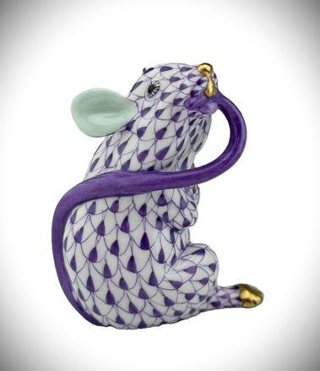 HEREND LILAC Mouse With Tail in Mouth, Lavender Fishnet #15521 - Etsy