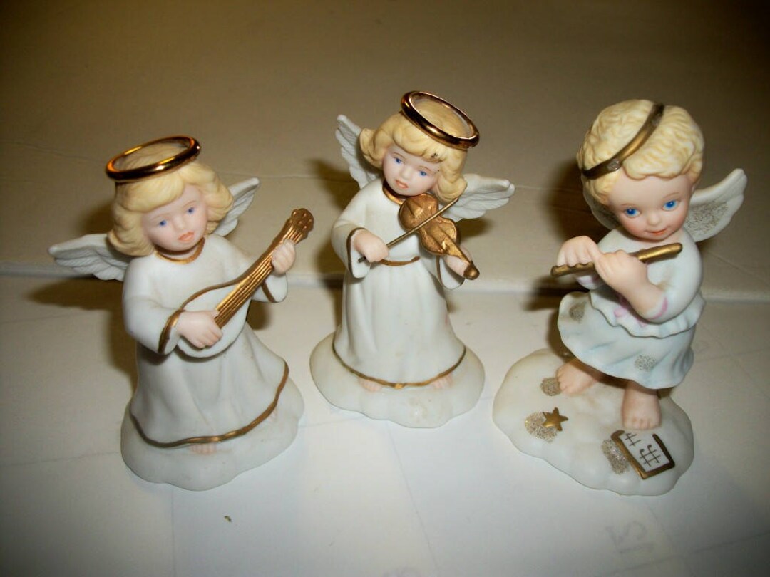 Bronson Collectible Angels, Musical Marion, Magical Melody, Serenading ...