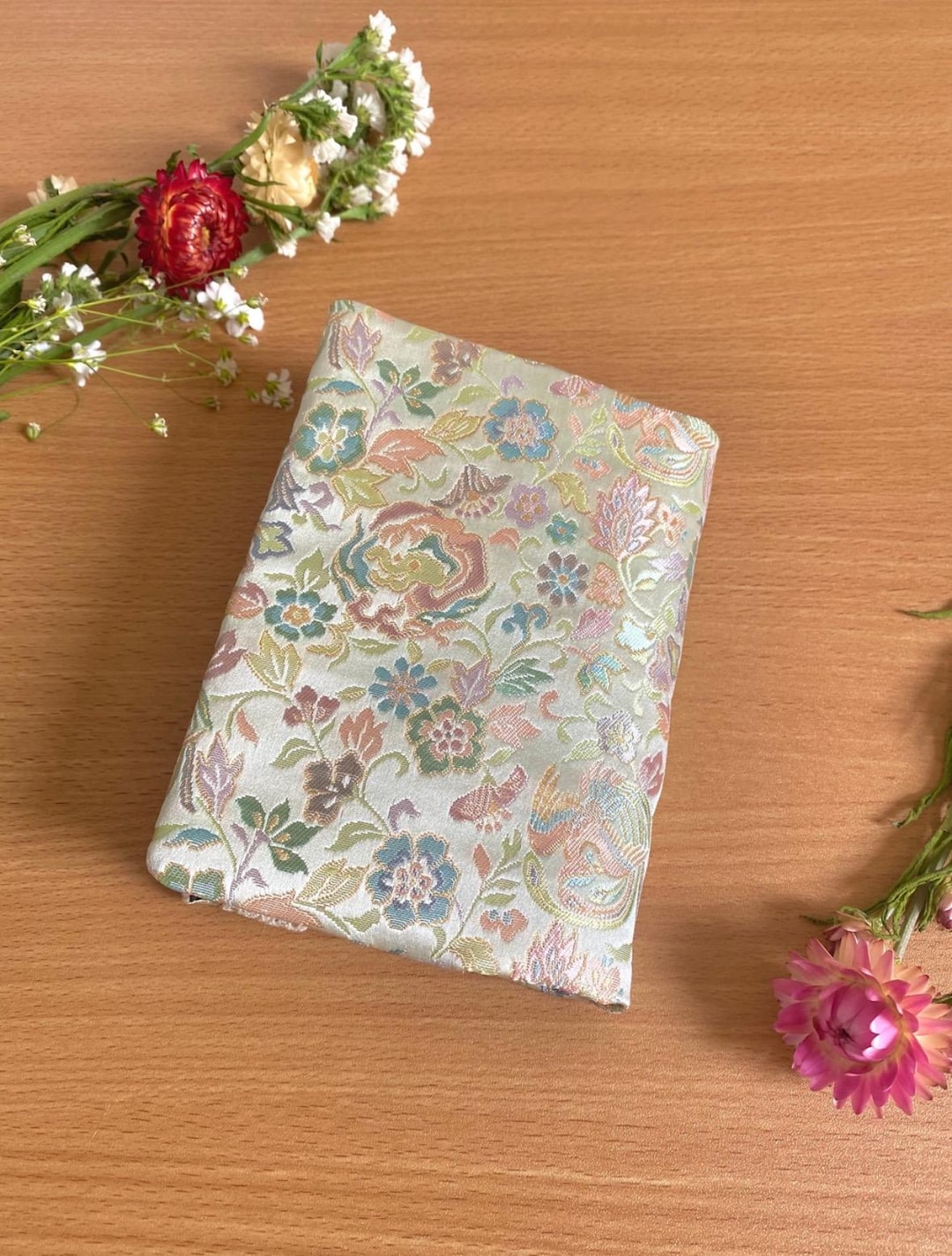 Kinran Floral Book Cover: Japanese Bunkobon A6 Paperback - Etsy