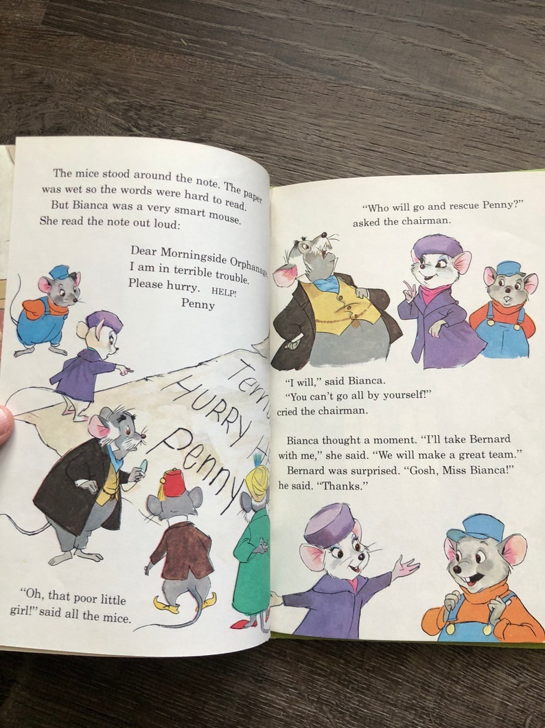 1977 Disneys the Rescuers Book - Etsy