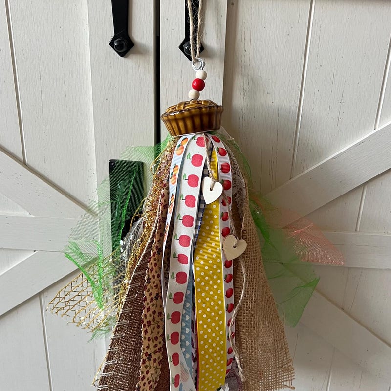 Salt Shaker Tassels - Etsy