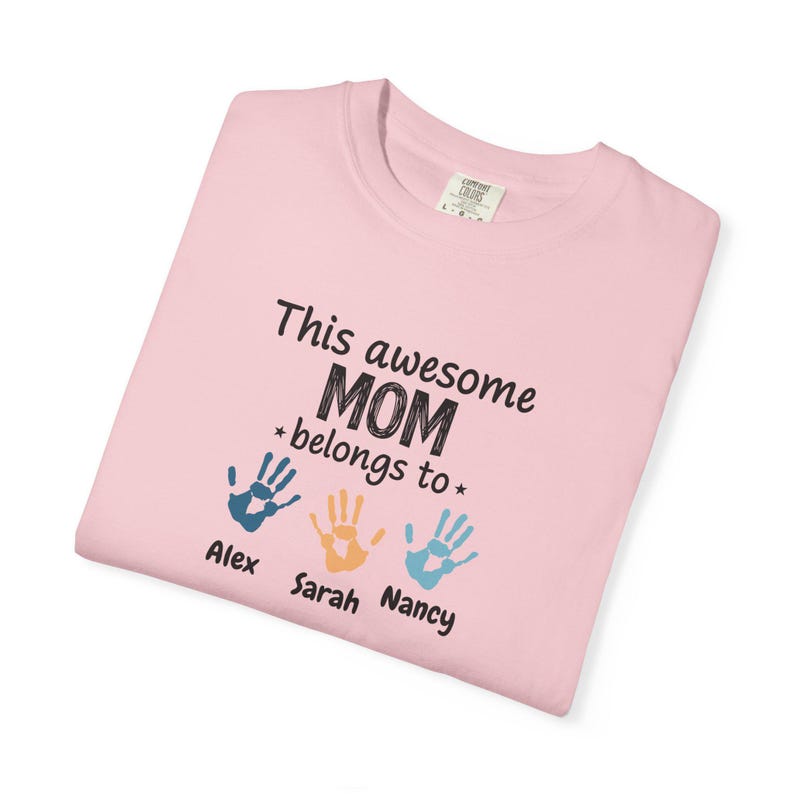 Personalized Mom Shirt With Kids Names | This Awesome Mom Belongs To - Etsy