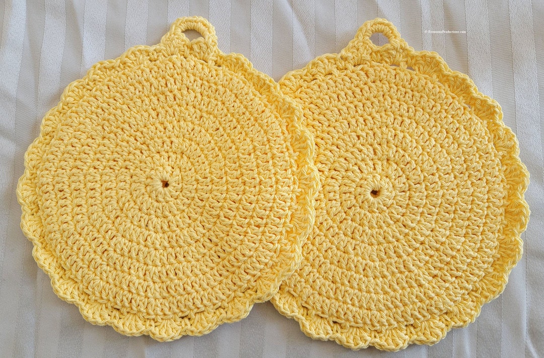 Two Large Double Thick Pot Holders Table Pads - Sunshine Yellow - 100% ...