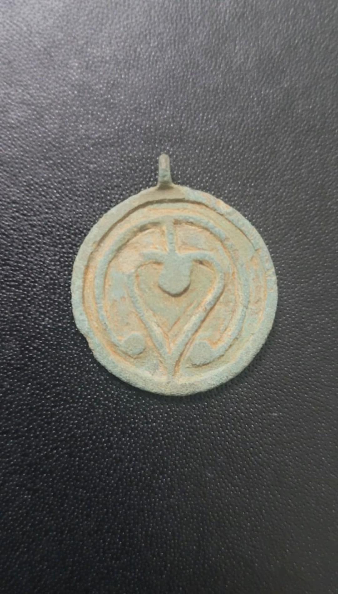 Ancient Roman Bronze Seal Lid, Ivy Leaf Design, 100-300 AD Scarce Rare ...