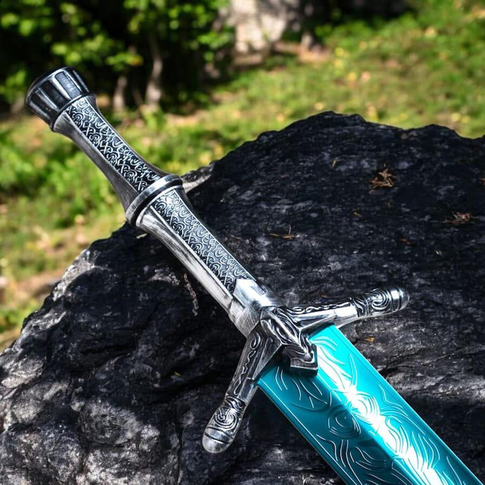 Moonlight Greatsword Metal Replica, Hand-painted Luminous Cosplay Prop ...