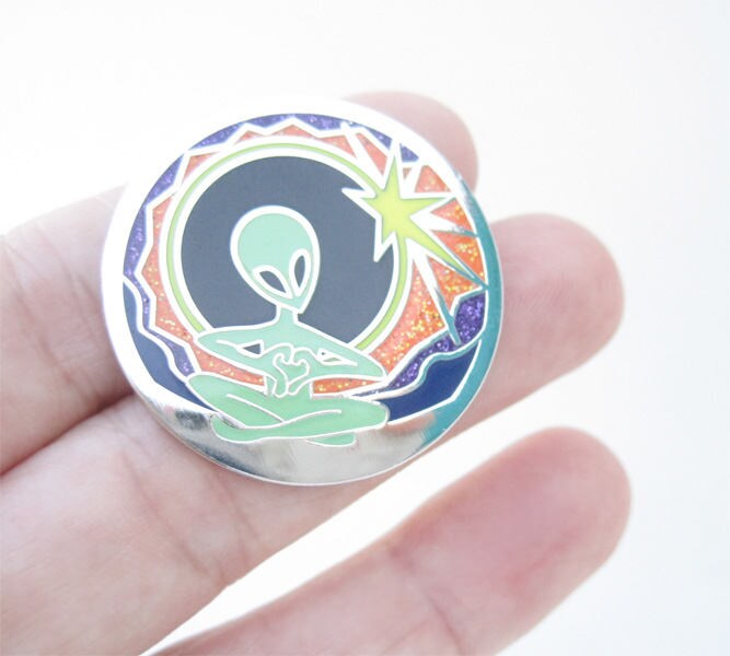 Alien Eclipse Enamel Pin Eclipse Pin Alien Pin Solar | Etsy