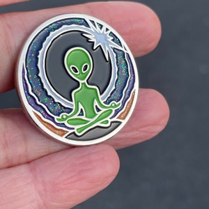 Total Solar Eclipse 2024 Souvenir Keepsake Alien Eclipse Pin Alien Soft ...