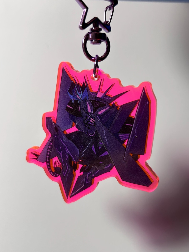 Transformers Soundwave Acrylic Charms - Hatsune Miku and Soundwave ...