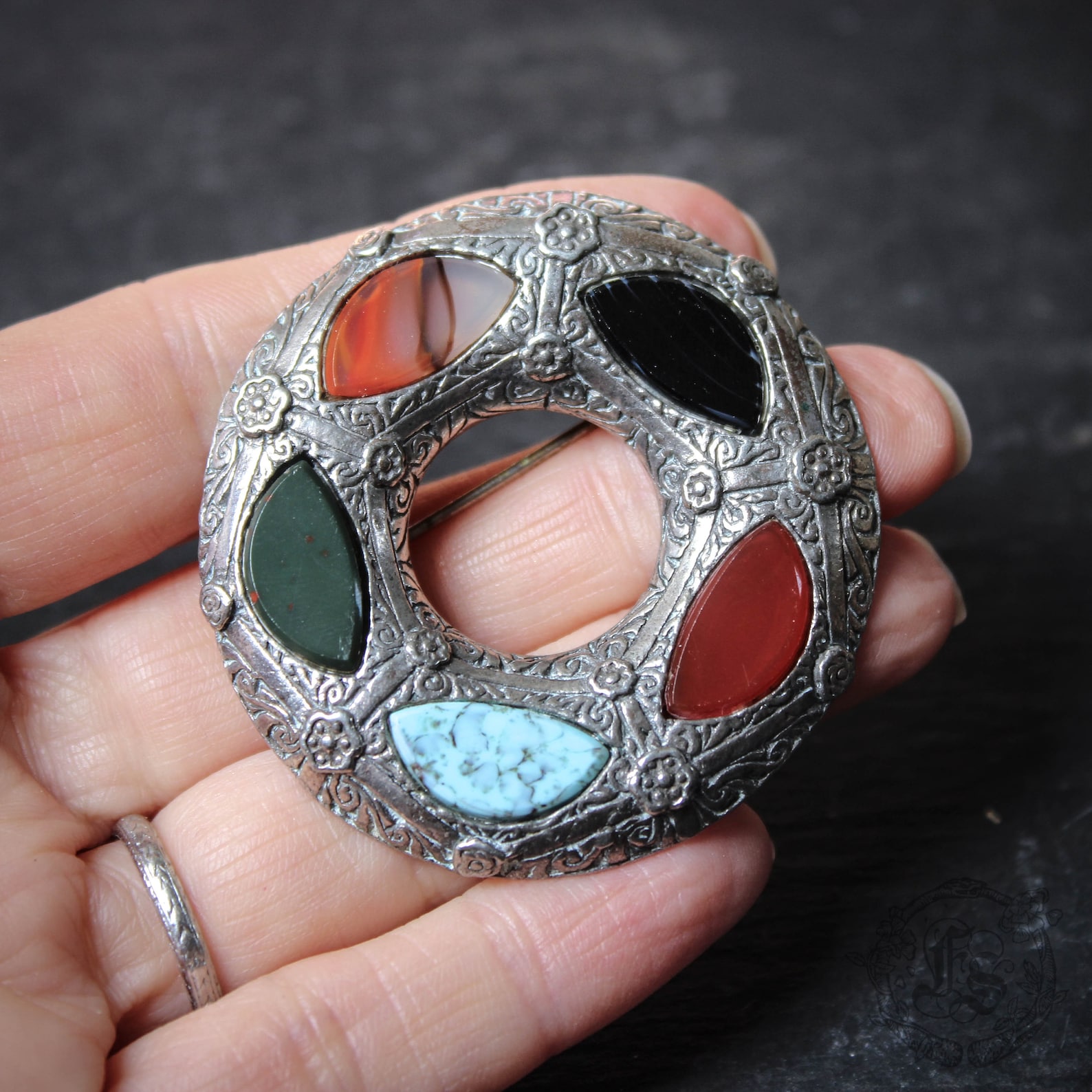 Vintage Arts and Crafts Inspired Brooch | Etsy