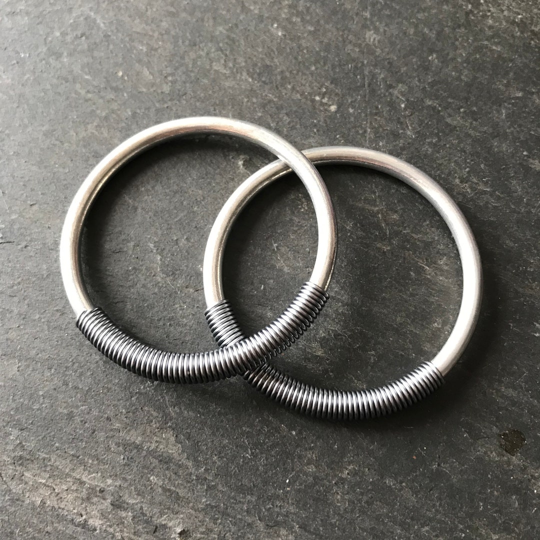 Large Custom Gauge Threaders for Gauges. 6g. 8g. Tesla Hoops in ...