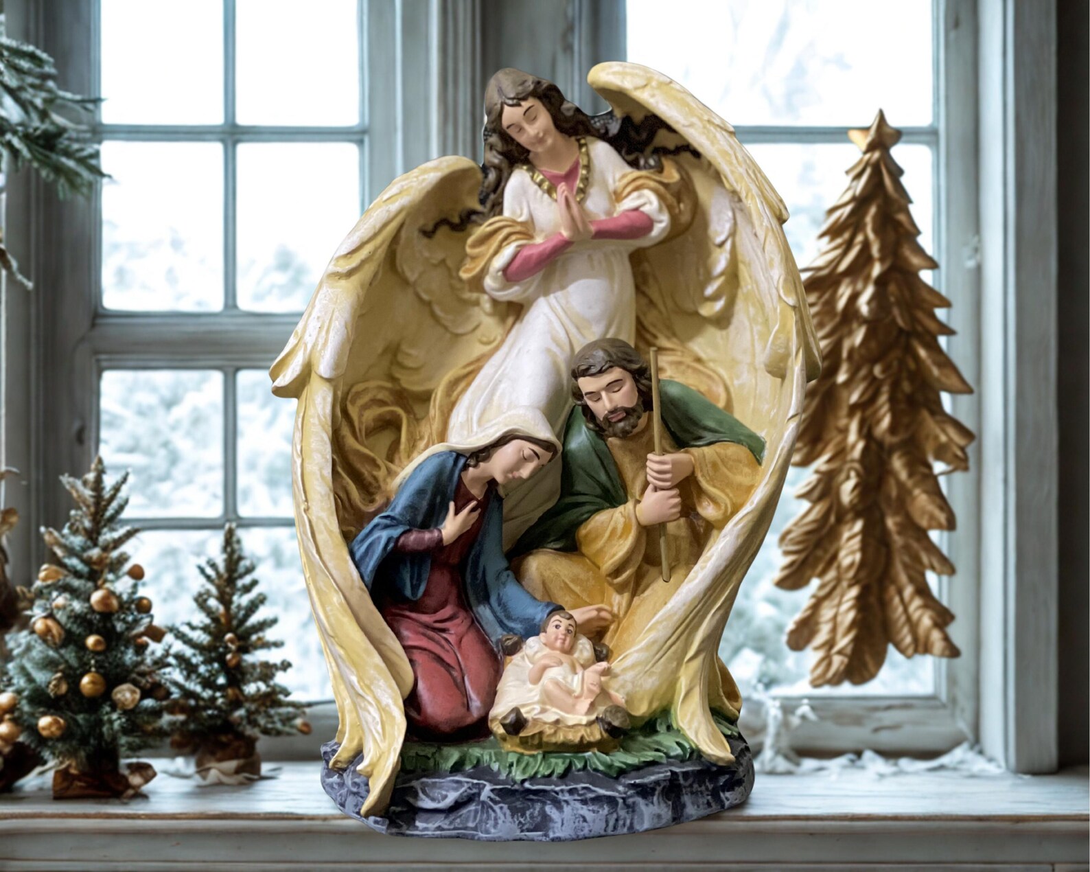 Christmas Nativity Angel Statue 30cm | Holy Family Figurine With ...