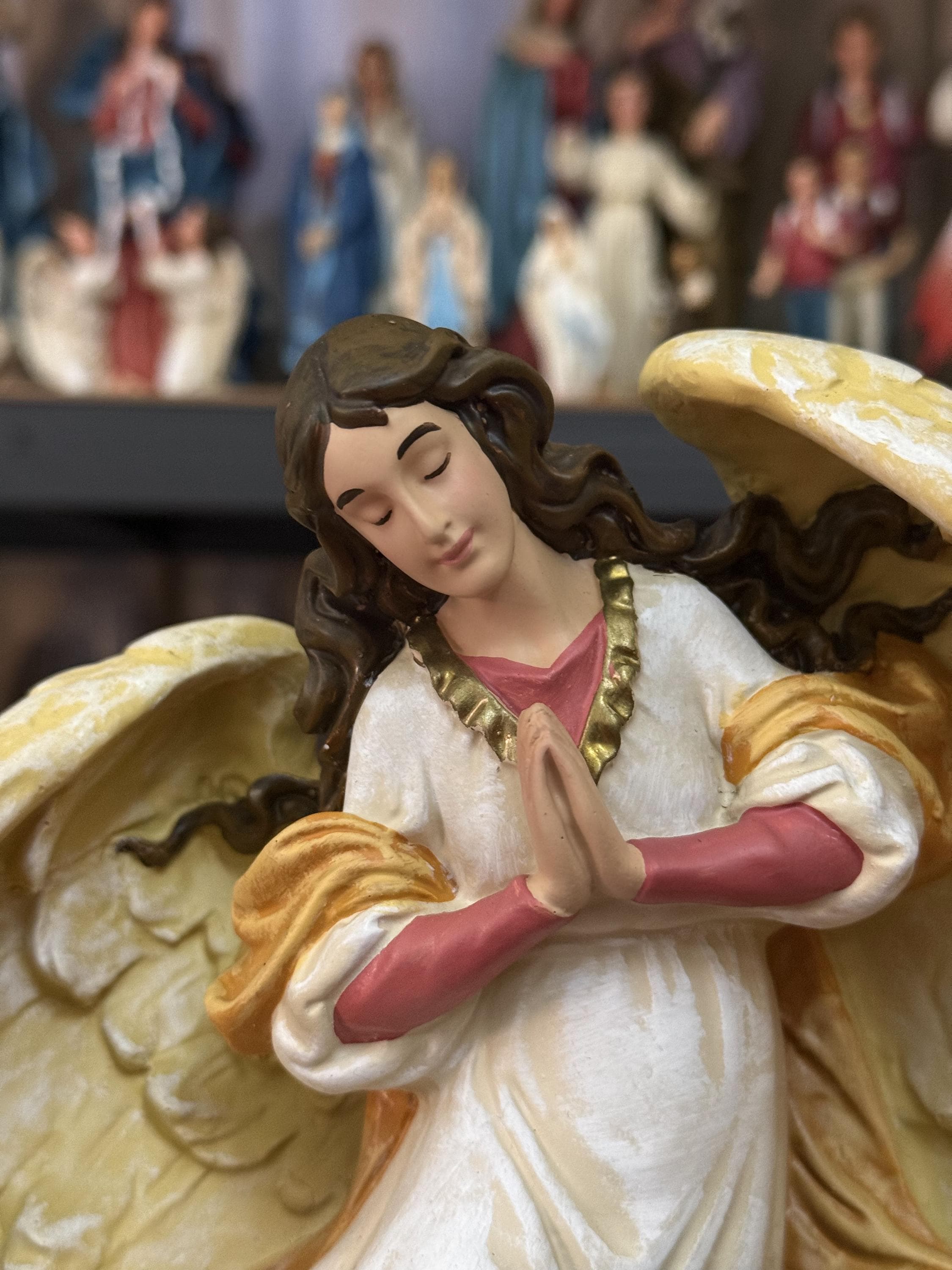 Christmas Nativity Angel Statue 30cm | Holy Family Figurine With ...