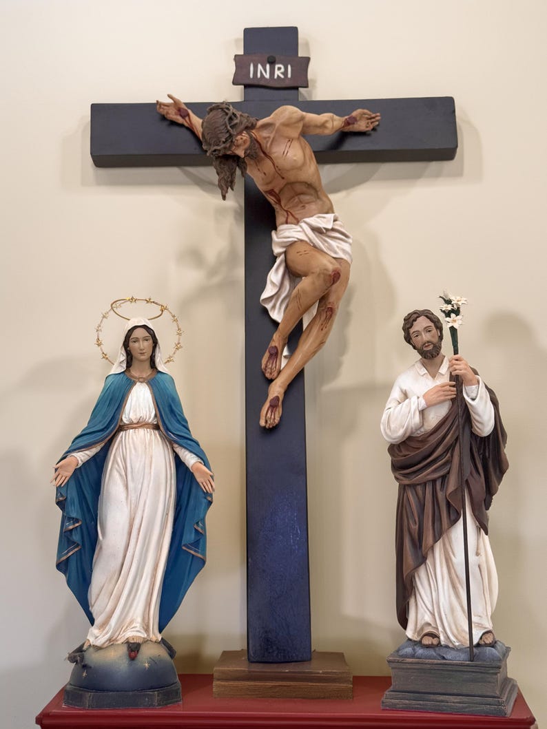 Statue of Jesus Crucified – Wall-mounted, for Decorating a Catholic ...