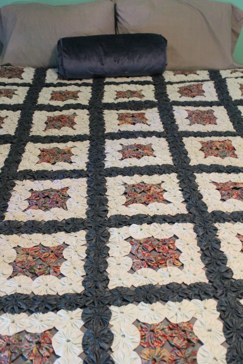 Vintage Handmade Yo-yo Quilt Bedspread 1950s - Etsy