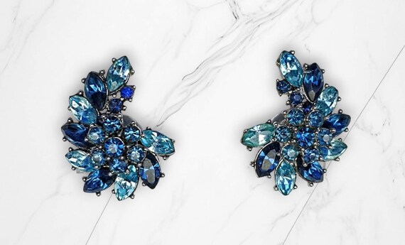 Crown Trifari "Contessa" Pendant - Necklace & Earring… - Gem