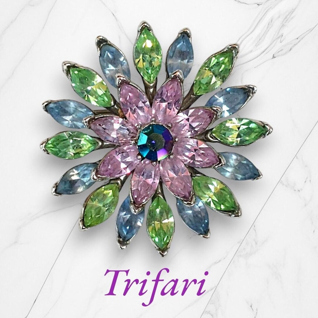 Crown Trifari Layered Pastel Flower Brooch, Violet, Light Sapphire ...