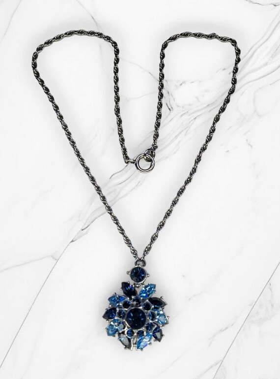 Crown Trifari "Contessa" Pendant - Necklace & Earring… - Gem