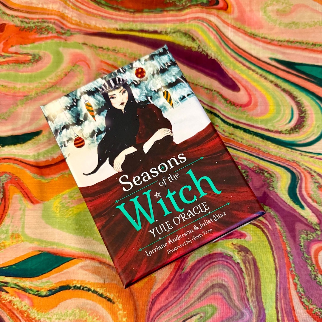 Yule Oracle Deck: Seasons of the Witch, Winter Solstice Divination - Etsy