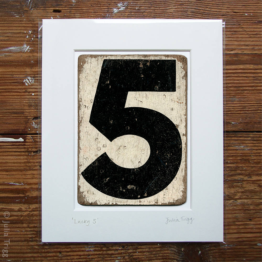 Lucky 5 Vintage Cricket Scoreboard Number Monochrome Print. - Etsy UK