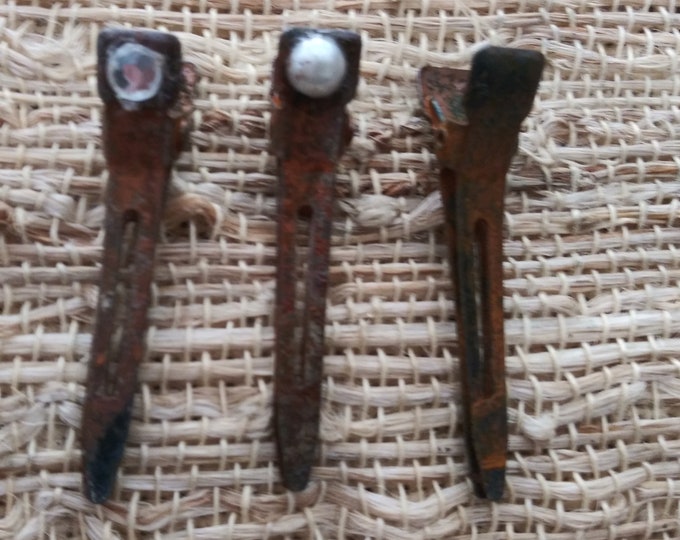 RUSTY SAFETY Pins...large...package of 10...2...primitive Craft ...