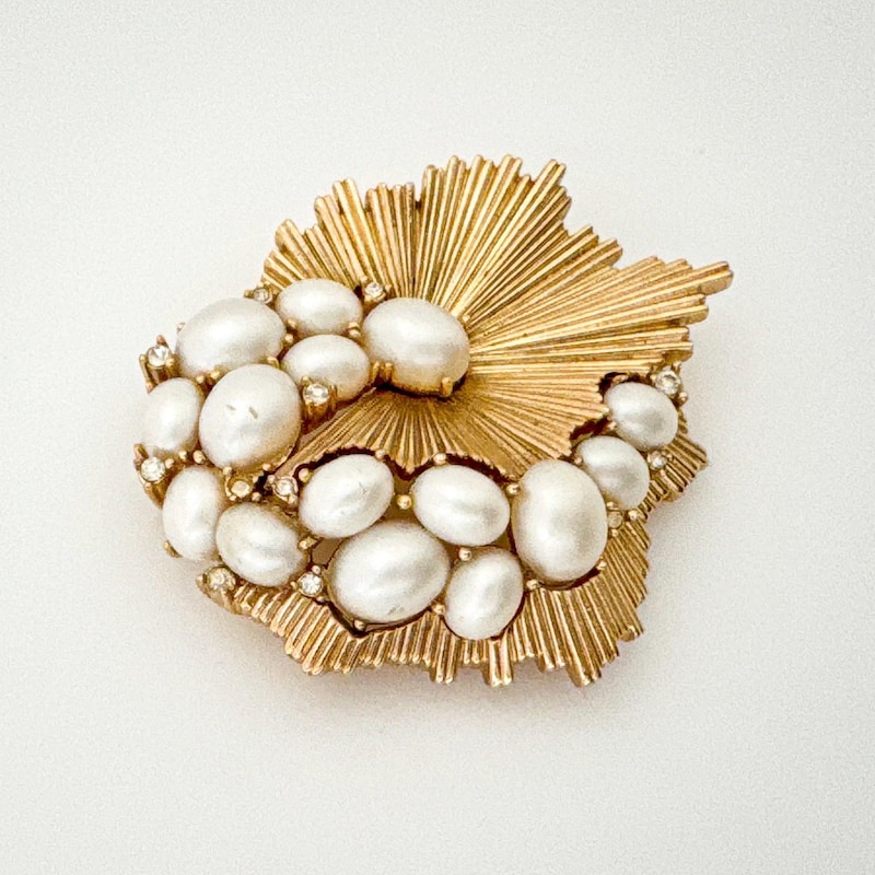 Trifari & Brooch - Etsy