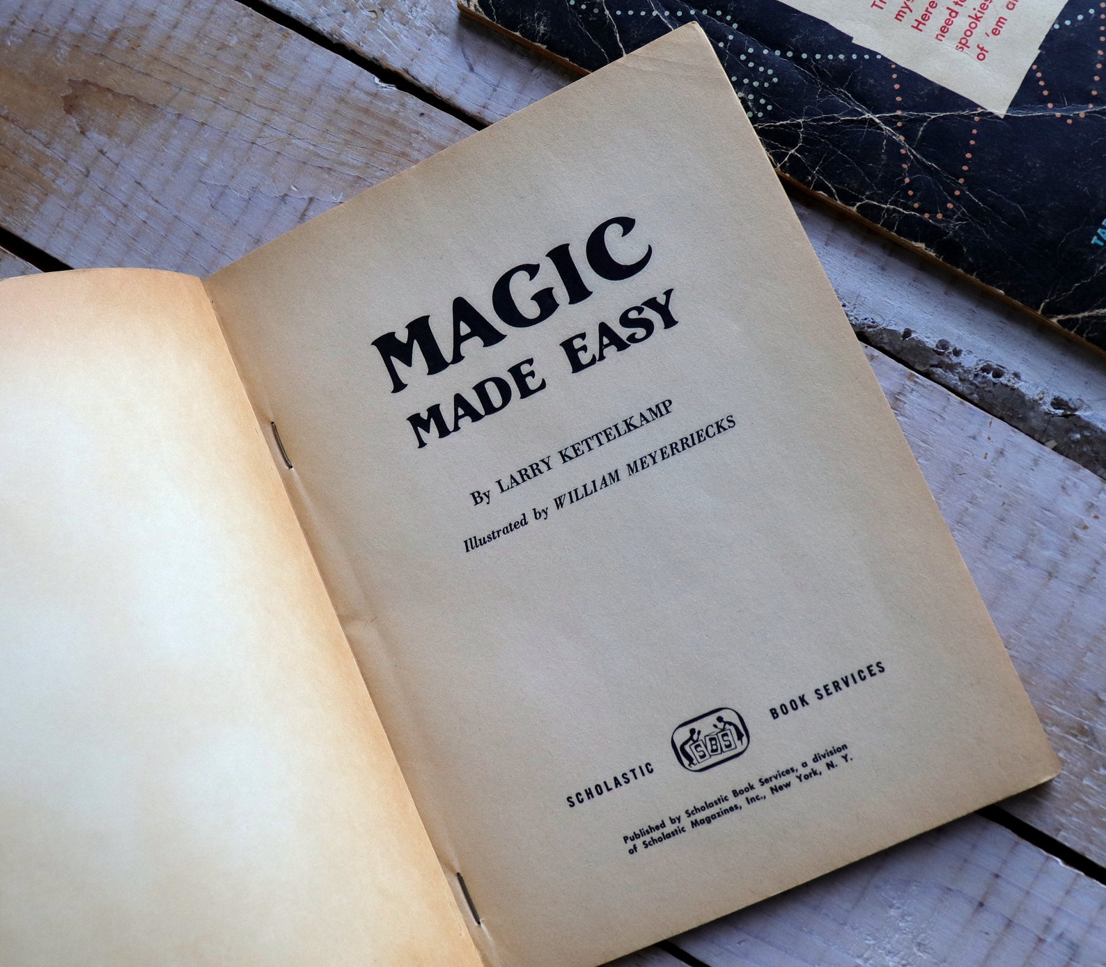 Magic Made Easy, Spooky Magic, Pair of Vintage Magic Books by Larry ...