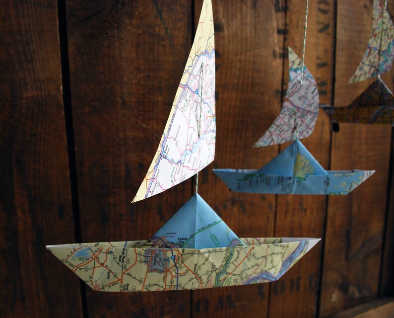 Paper Map Boat Garland, Paper Road Maps, Party Decor, 5 Fun Paper Boats ...