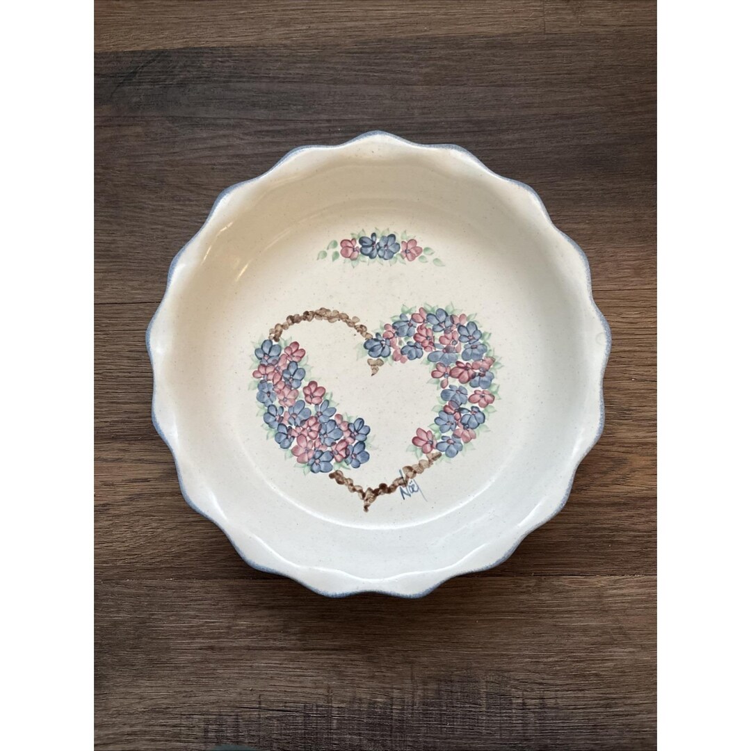 Vintage Noel Ceramic Pie Dish, Scalloped Edge, Floral Heart Design, 10. ...