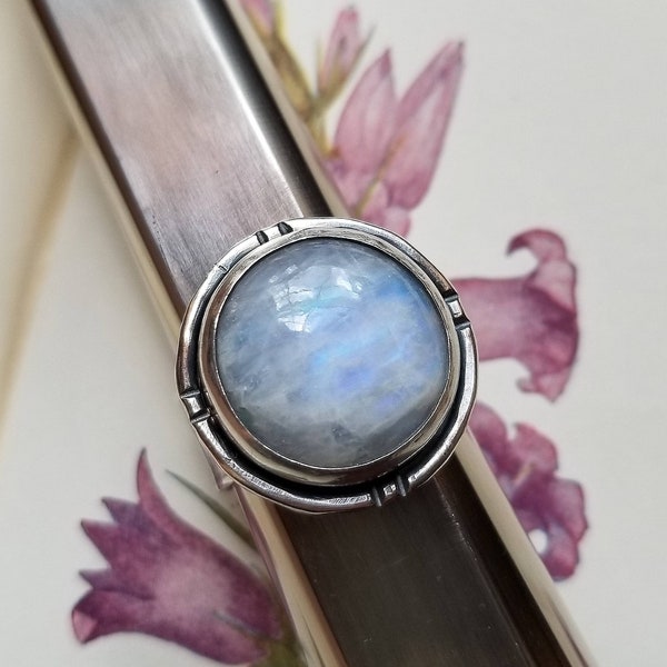 Large Moonstone Ring - Etsy