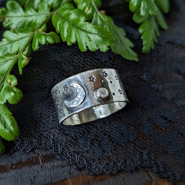 Moon Ring - Etsy