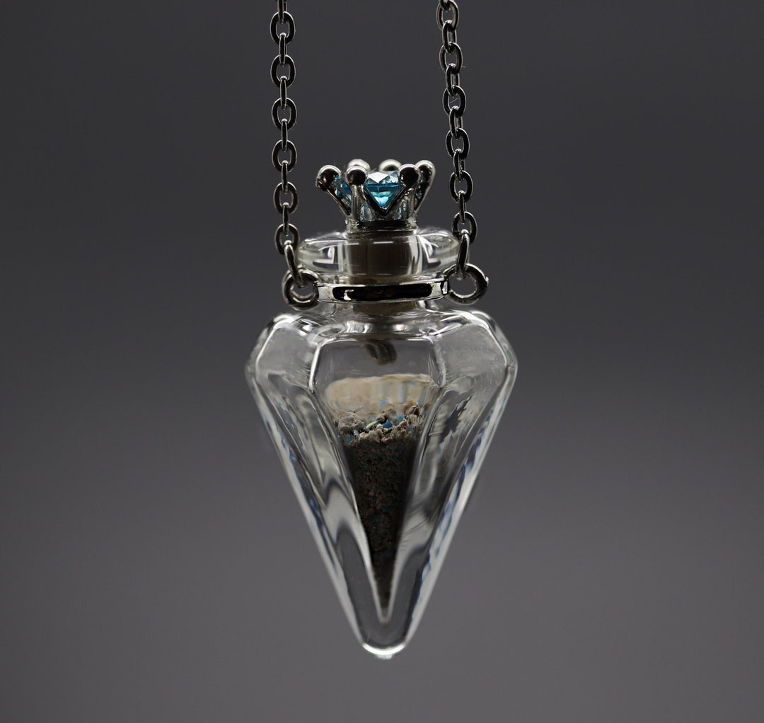 Cremation Locket for Ashes, Human Ash Keepsake, Cremation Necklace for ...