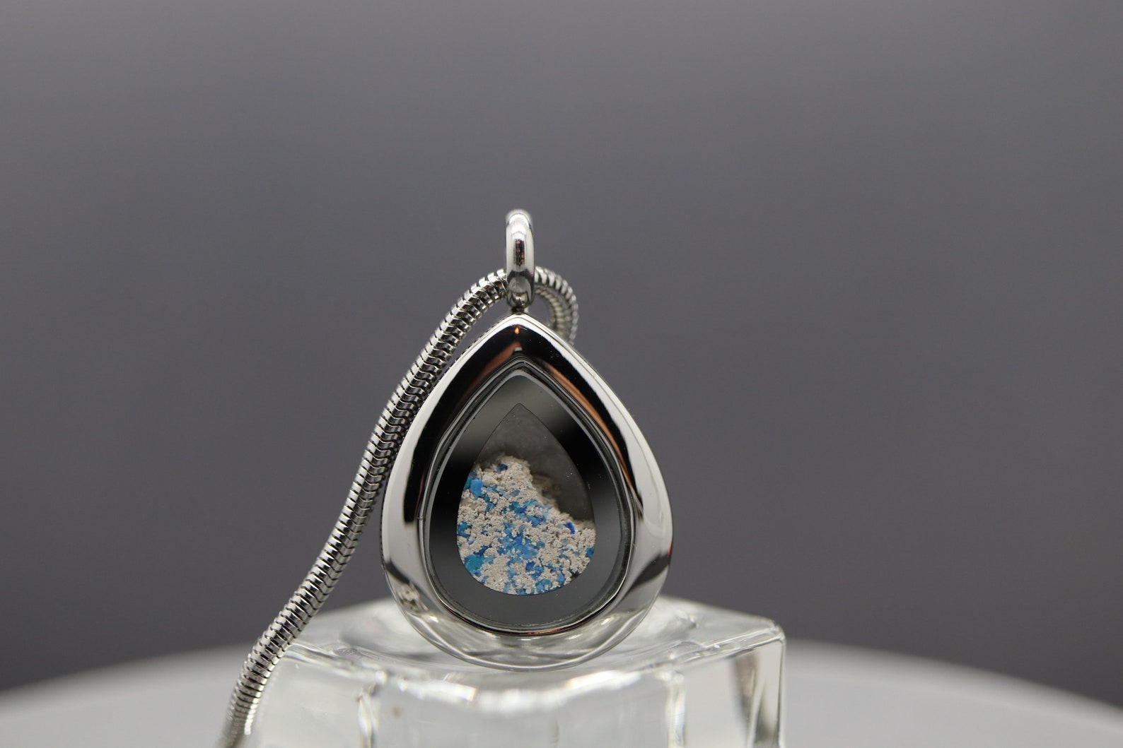Shaker Locket Cremation Locket for Ashes Human Ash Keepsake - Etsy