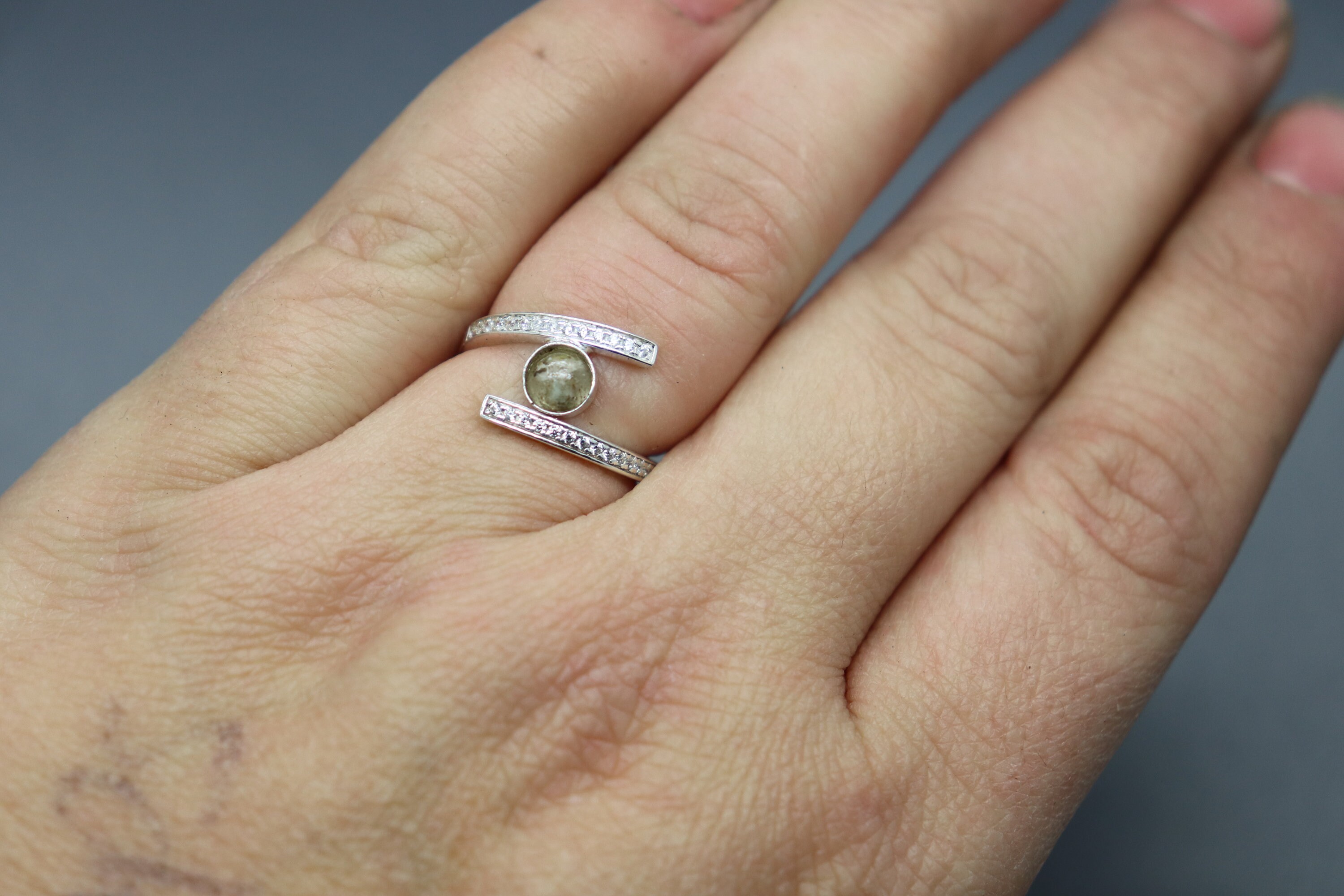 Ashes Ring for Her, Sterling Silver Cremation Jewelry Ring, Cremation ...